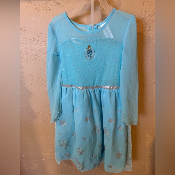 Disney | Costumes | Frozen Elsa Dress Up Costume 6x | Poshmark